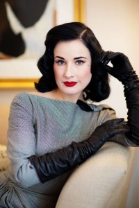 13 Feminine Seduction Archetypes: The "Goddess" - Women Love Power®